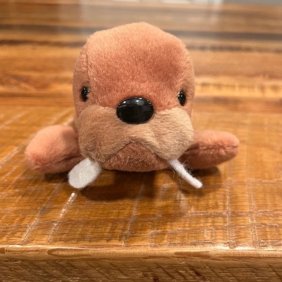 Ty | Toys | Ty Beanie Babies Tusk 995 | Poshmark